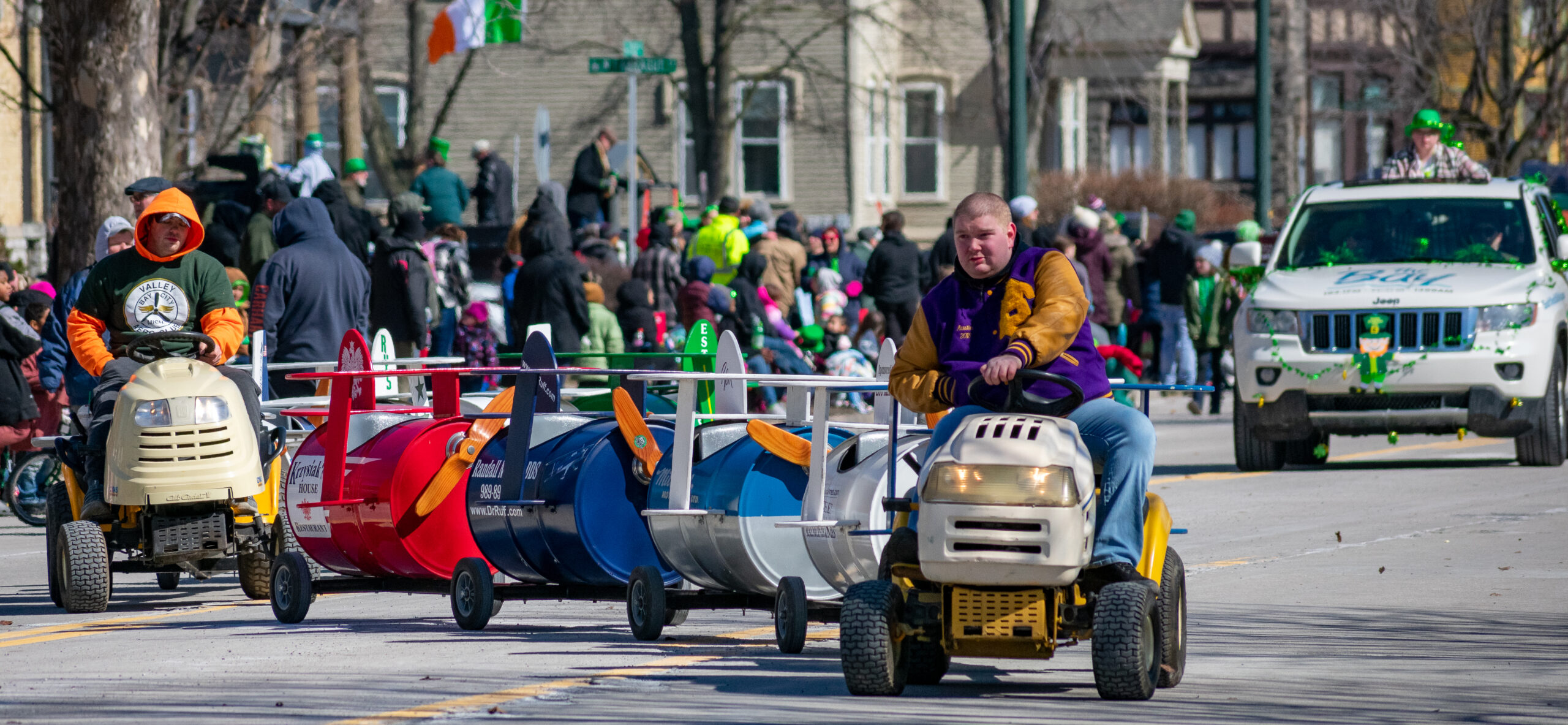 Parade-17 – Delta Collegiate