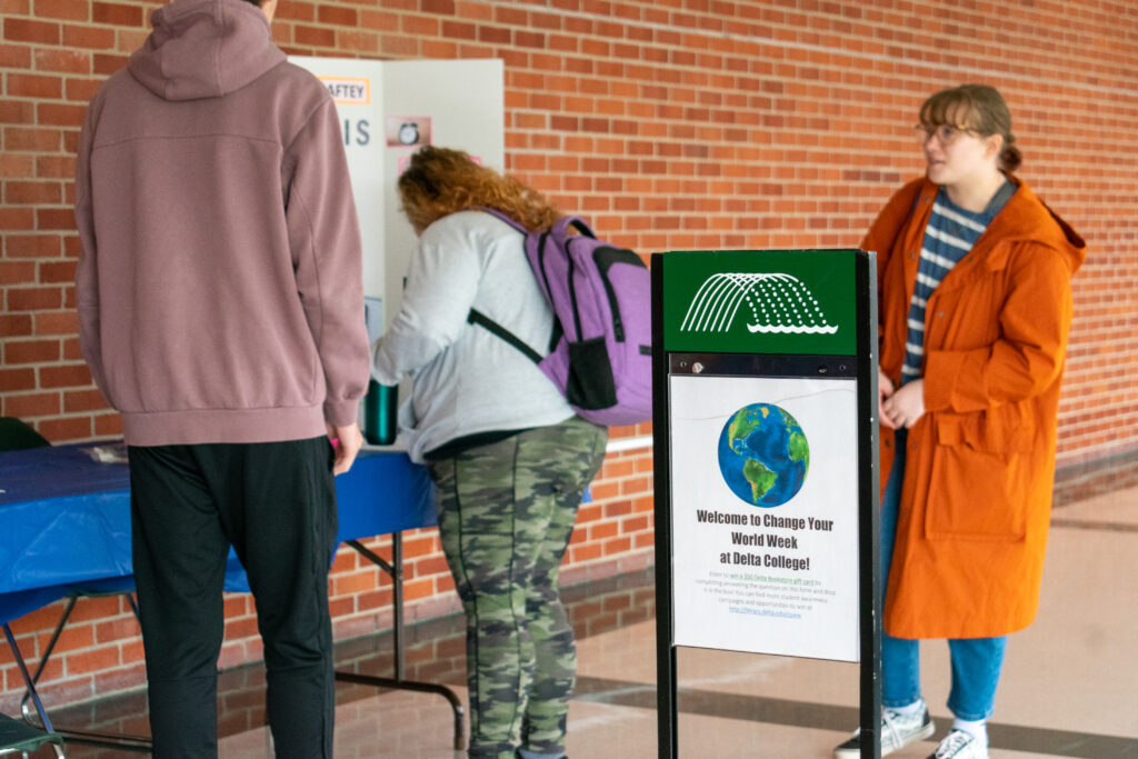 Delta students look to Change Your World – Delta Collegiate